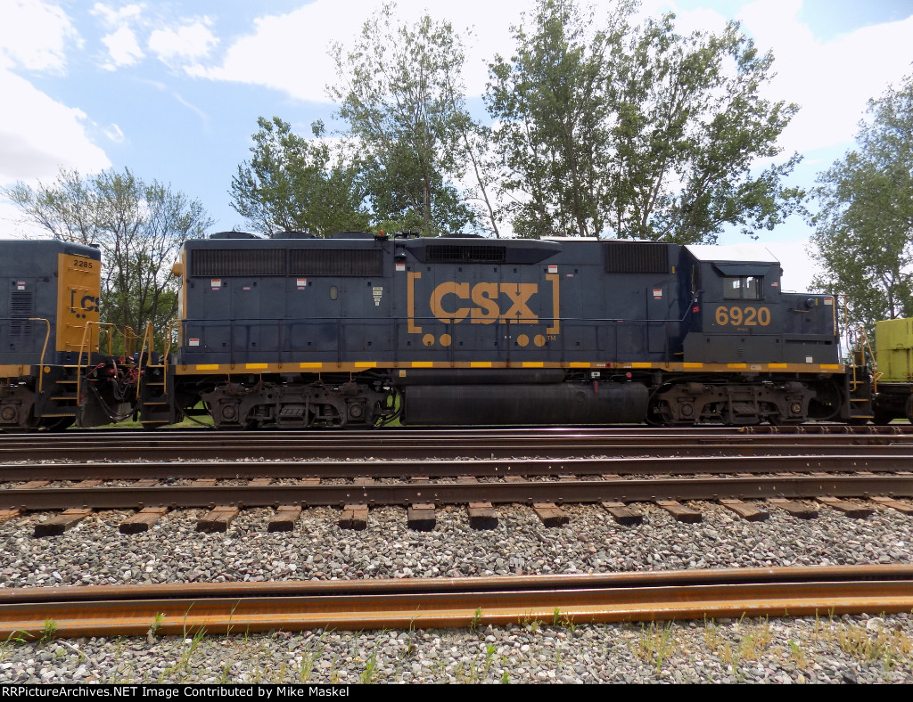 CSX 2285